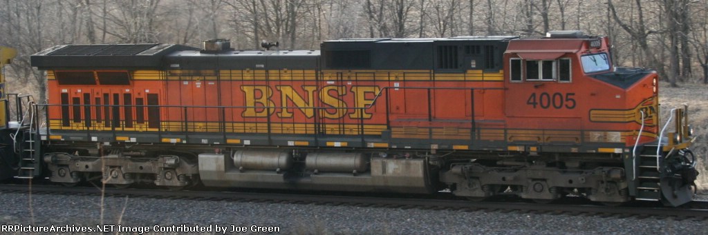 BNSF 4005